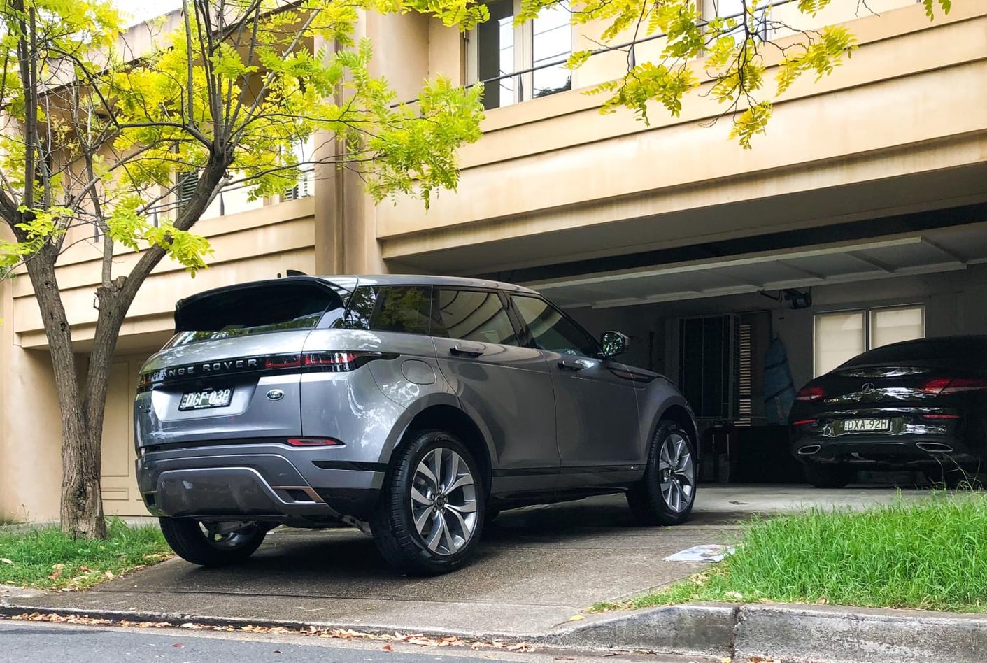 Schmicko® Mobile Car Roof Lining Repair Sydney | LBA Finalist 2020-23